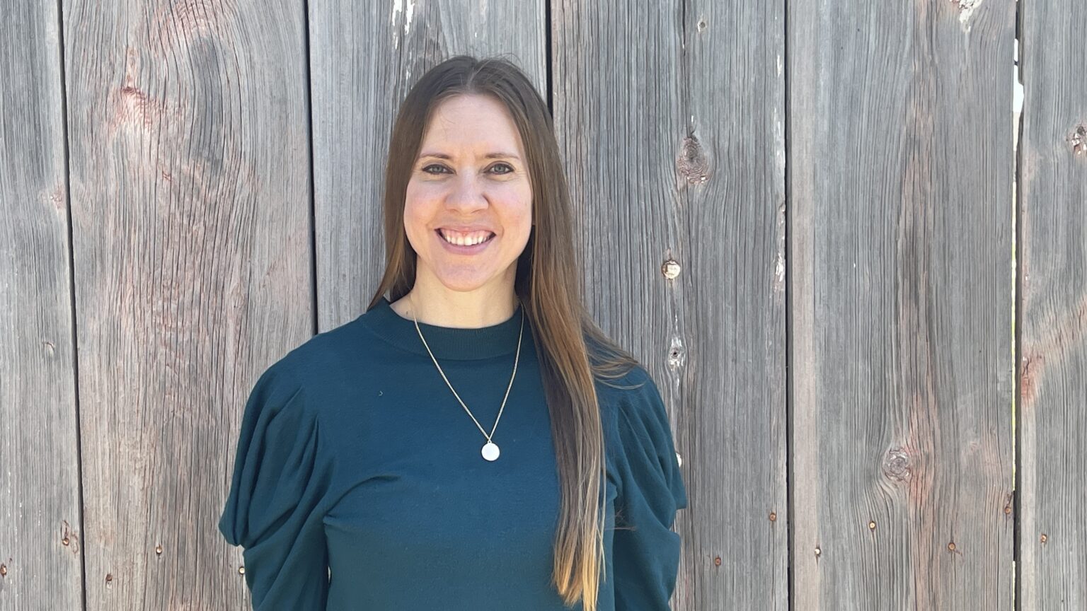 Natalie Rix headshot - Remington Commercial Construction